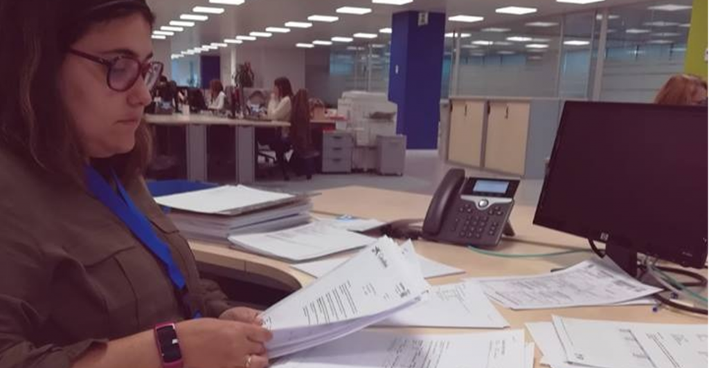 Tamara Jiménez, participante del SIL, firma un contrato laboral con ...